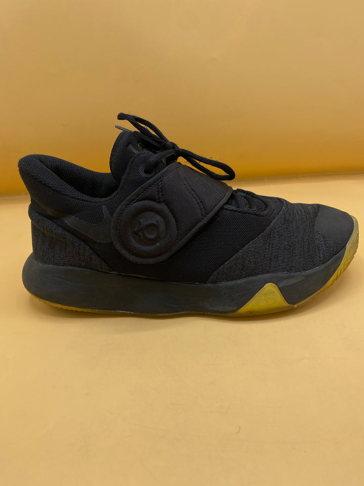 A-Grade-Shoes – zunaircollection.com